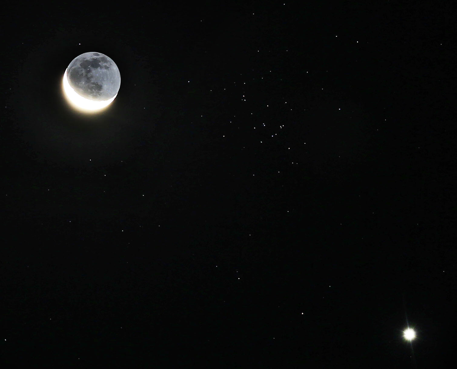 Observers Challenge – The Moon passes the Beehive – British ...